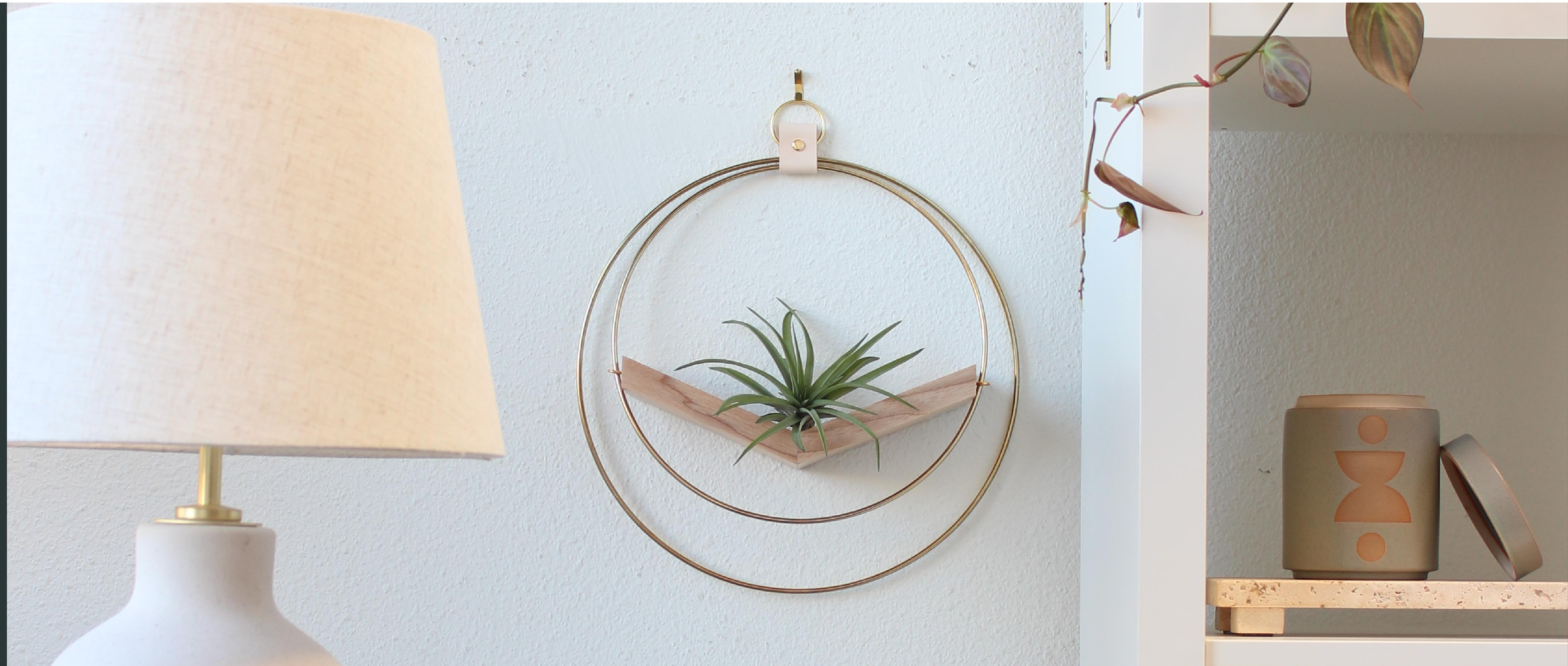 The Power of Minimalism: 6 Simple Ways to Style Your Blank Walls ...